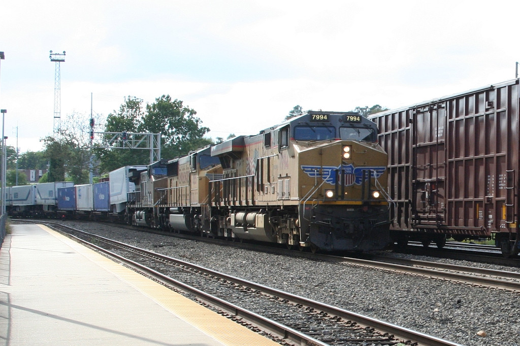 UP NB intermodal